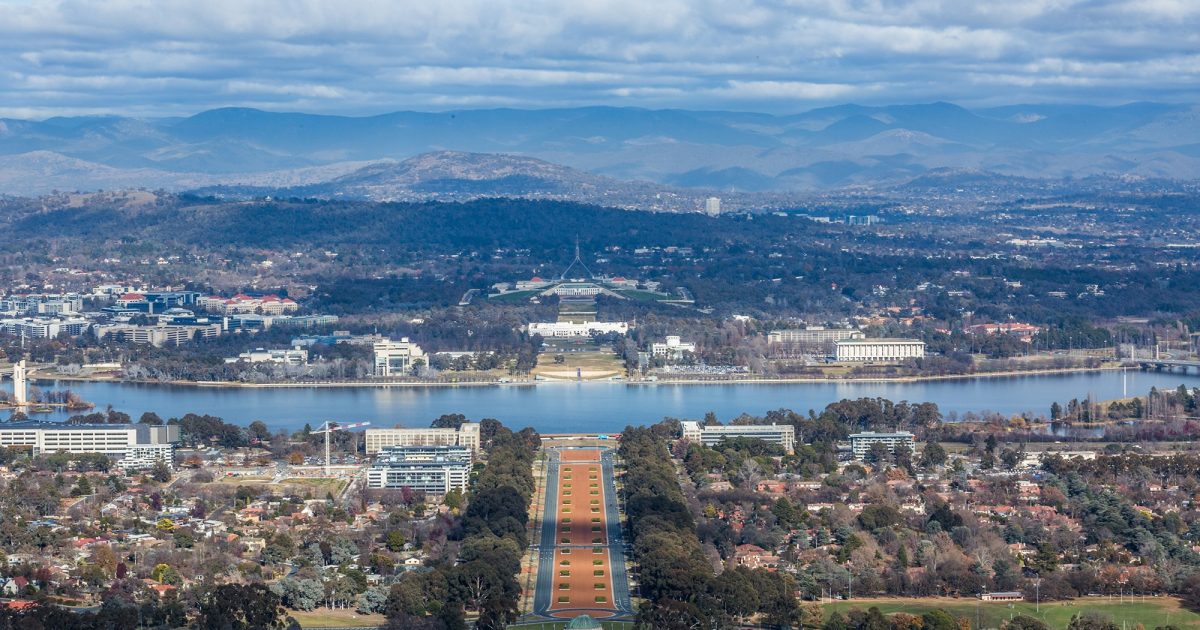 Overseas migration pushes ACT population over 470,000, but fertility ...