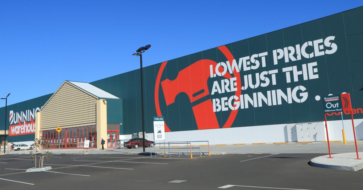 Bunnings to pull 'asbestos of our generation' from shelves as silica ...