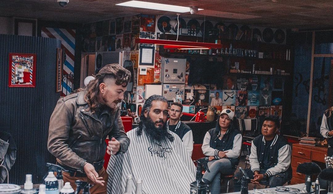 Ken Oath, brother! Canberra barber brings men's mental health talk to ...