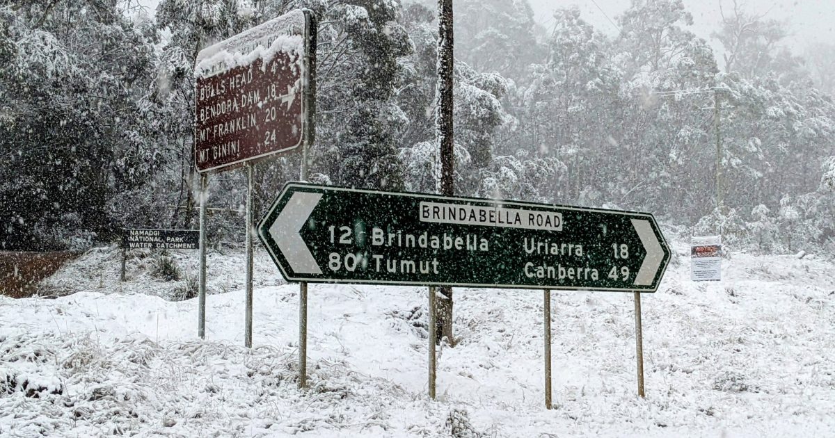 It's snow joke: cold front brings flurries of snow and hail to the ACT ...