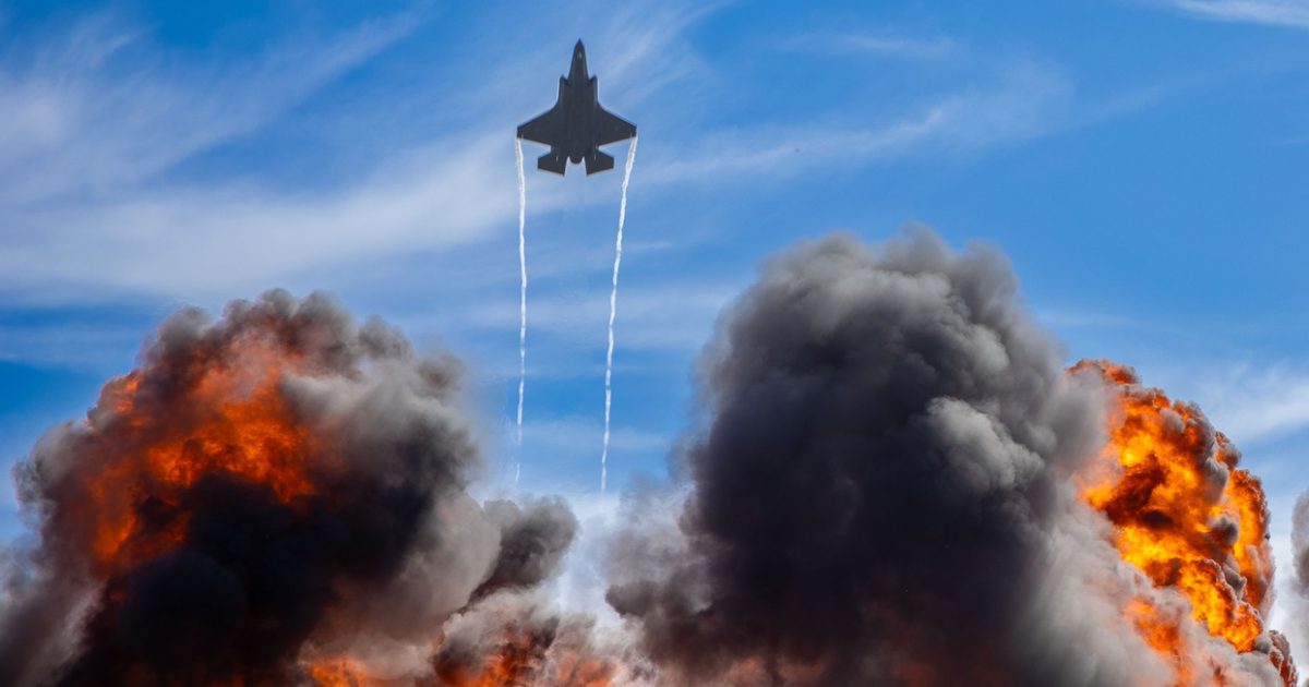 Much-delayed F-35 JSF program finally achieves full-rate production ...