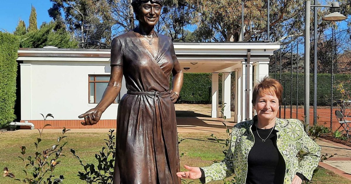 'Courage, kindness and sisterhood': Statue of trailblazer Susan Ryan ...